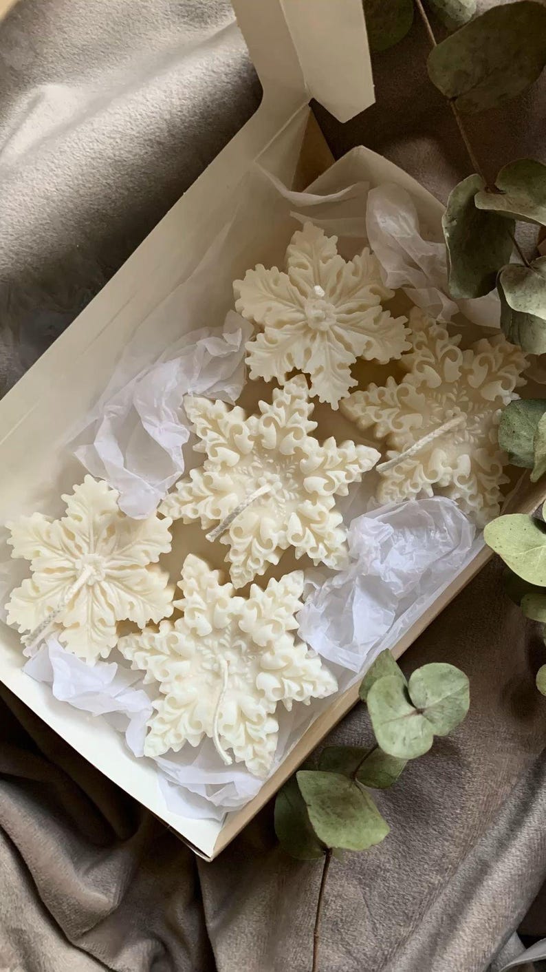 Snowflake Candle | Pillar Candles | Decorative Candles| Festive Candle ...