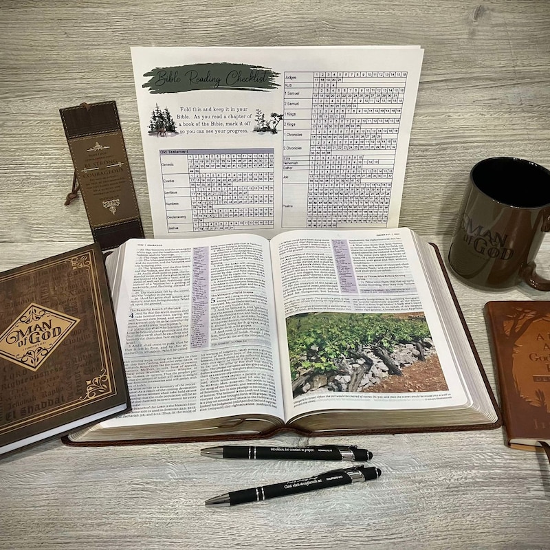 Mens Bible Study Kit Gift - 60+ Gift Ideas for 2025