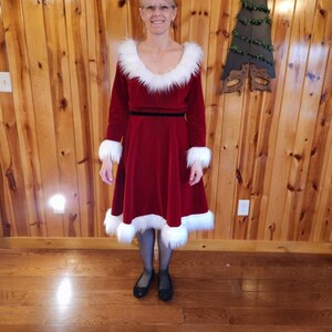 Christmas Dress, Mrs. Claus Dress Sewing Pattern, Round Neck Dress PDF ...