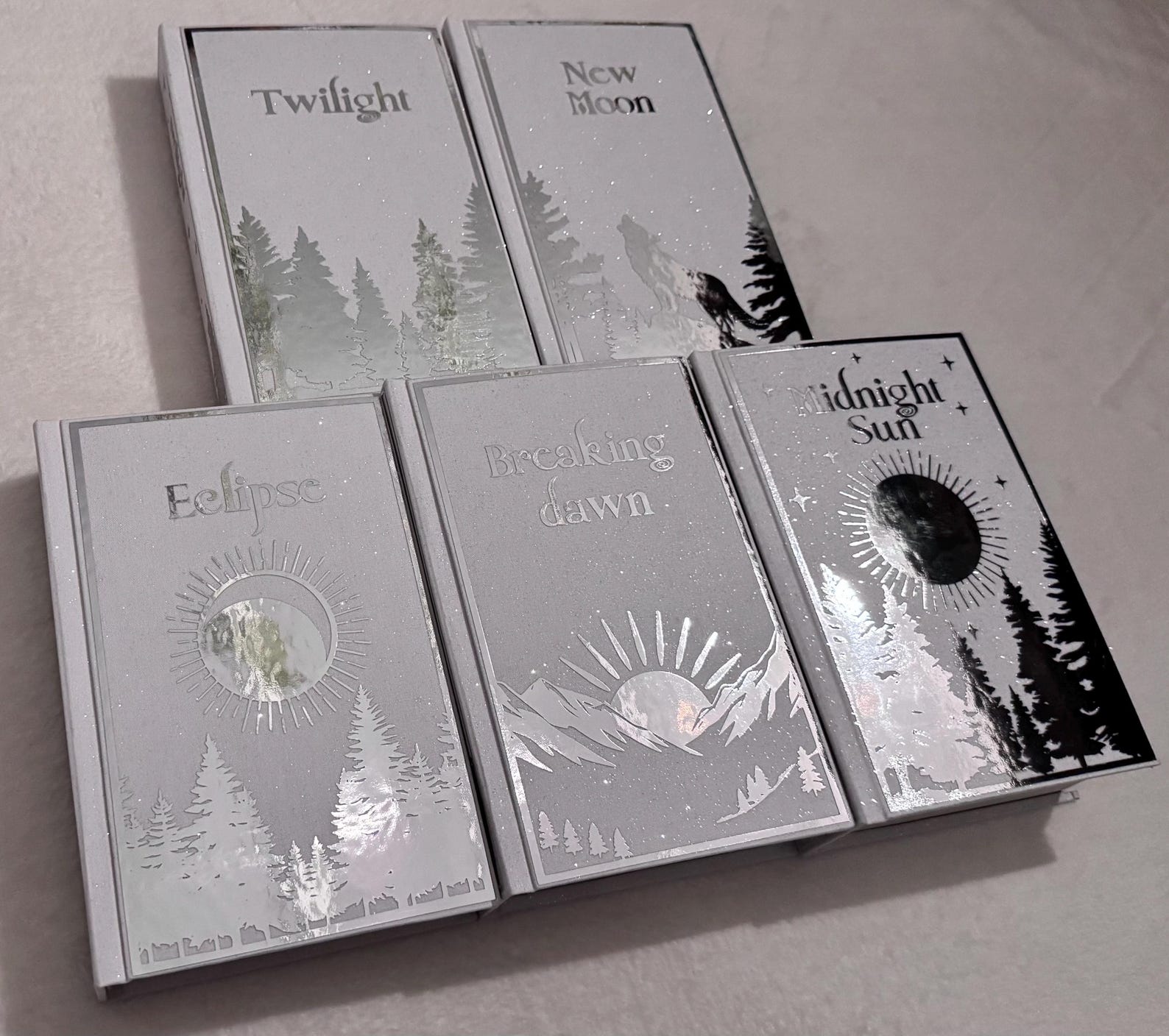 The Twilight Saga Book Set, Stephenie Meyer, Special Edition, Handmade ...