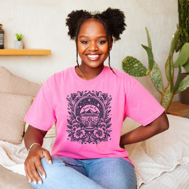 Suriel Tea Tarot Graphic Gift for Bookworms, Fantasy Readers Gift ...