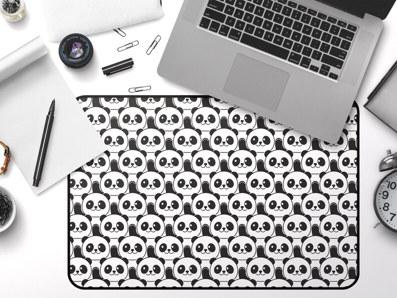 Cute Panda Deskmat, Kawaii Aesthetic Large Gaming Mousepad & Desk Mat ...