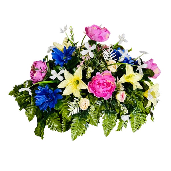 Summer Grave Saddle - Etsy