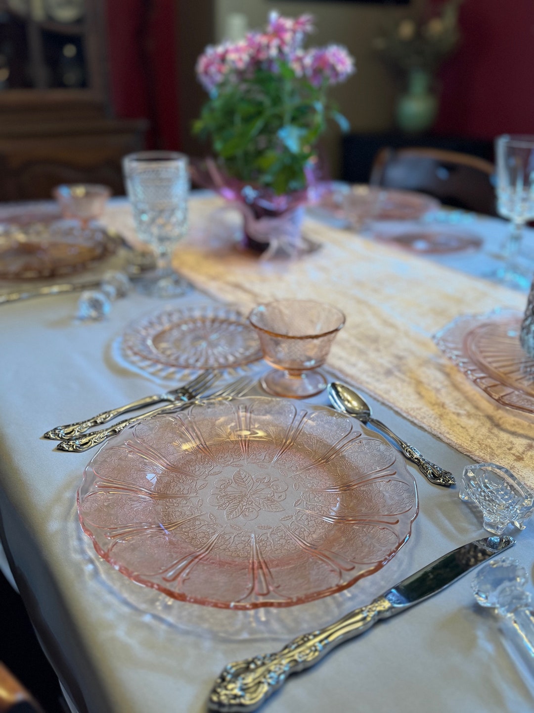 Jeanette Cherry Blossom 9 Inch Pink Depression Dinner Plates Set of 4 ...