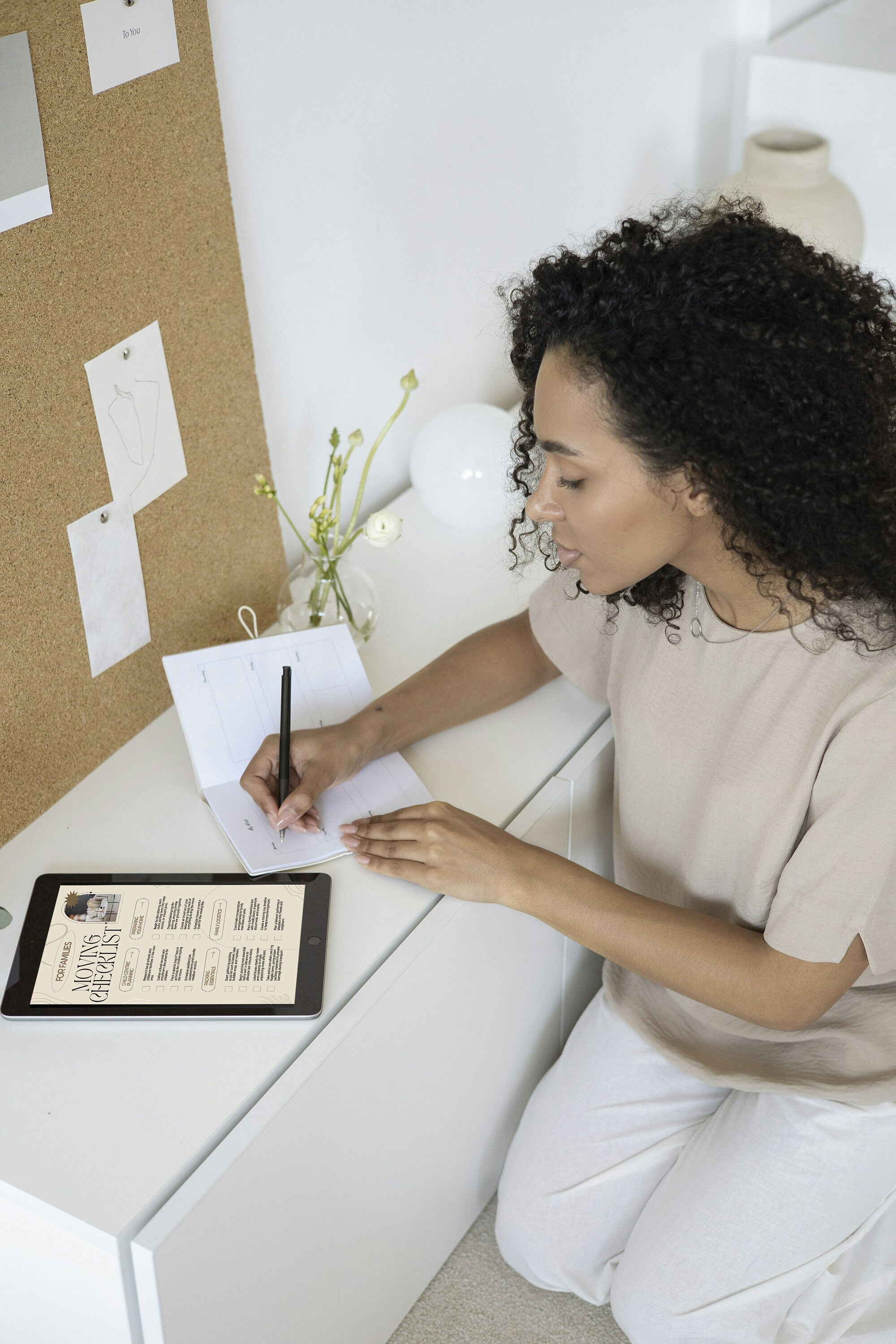 Comprehensive Moving Checklist Families With Children Task Tracker ...