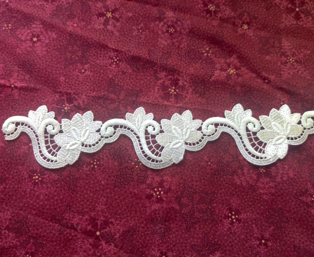 White Floral 3 Swag Lace Applique - Etsy