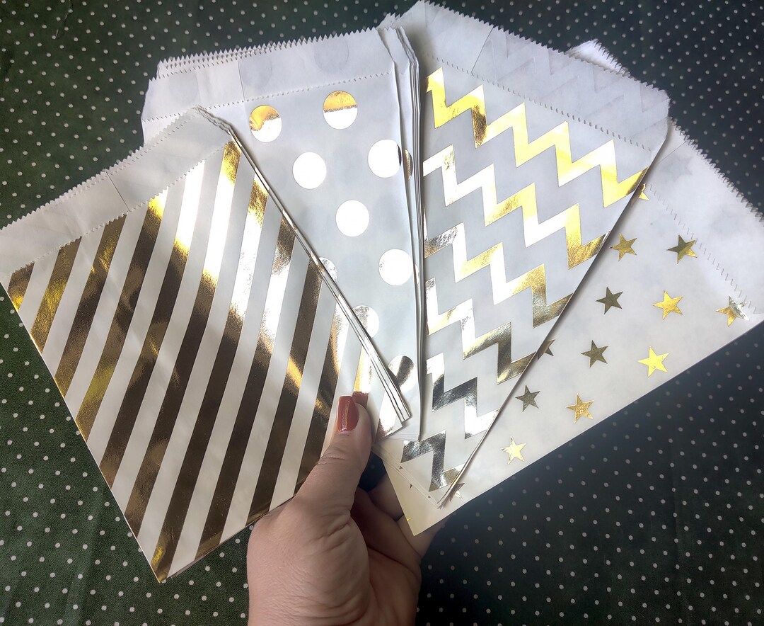 Gold N' White 5x7 Paper Treat & Ephemera Bags: Sets of 6 and ...