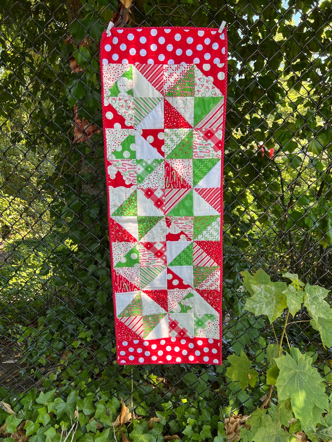 Merry and Bright Table Runner Kit - Etsy