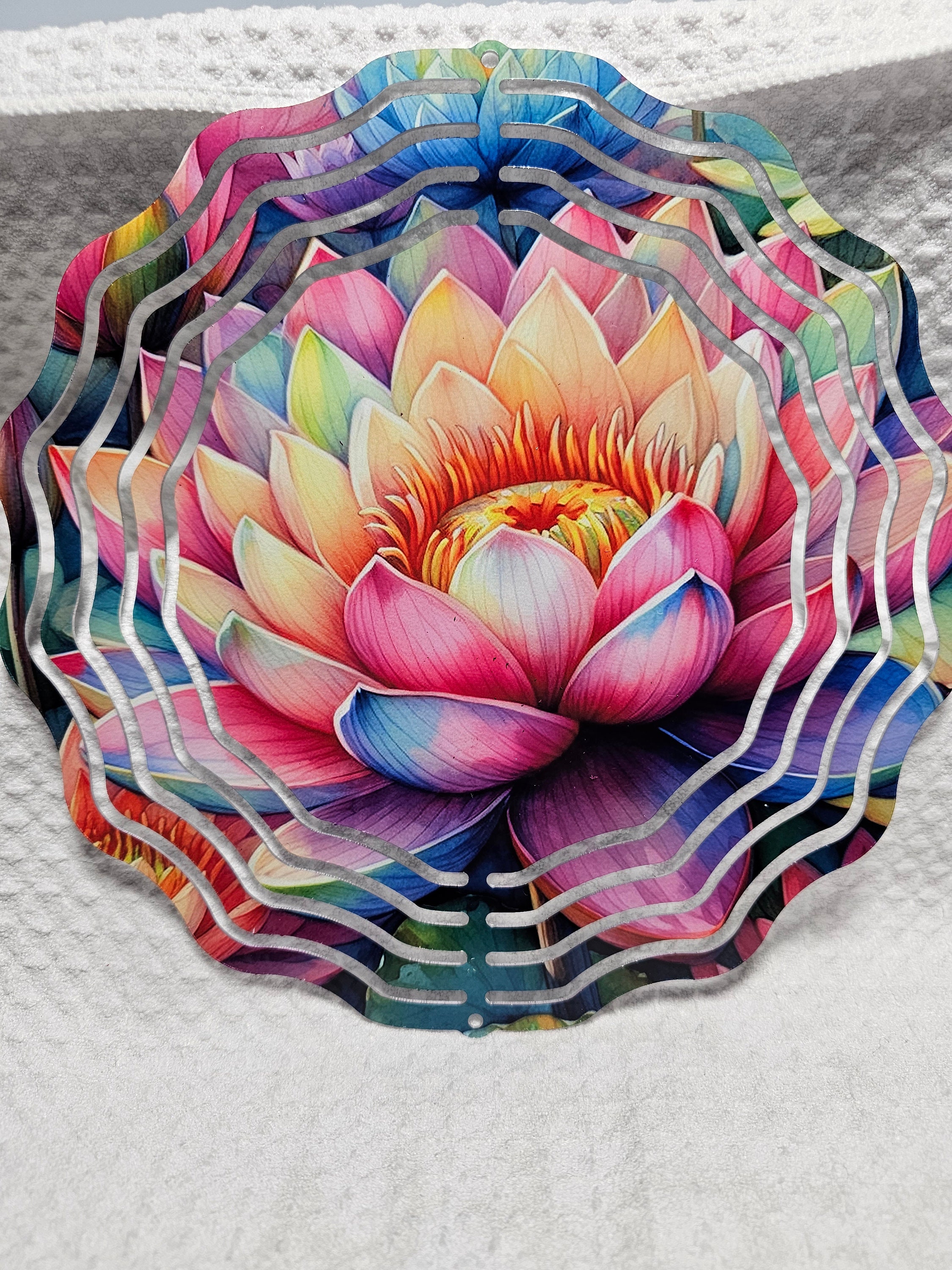 8 Inch Lotus Flower Wind Spinner - Etsy