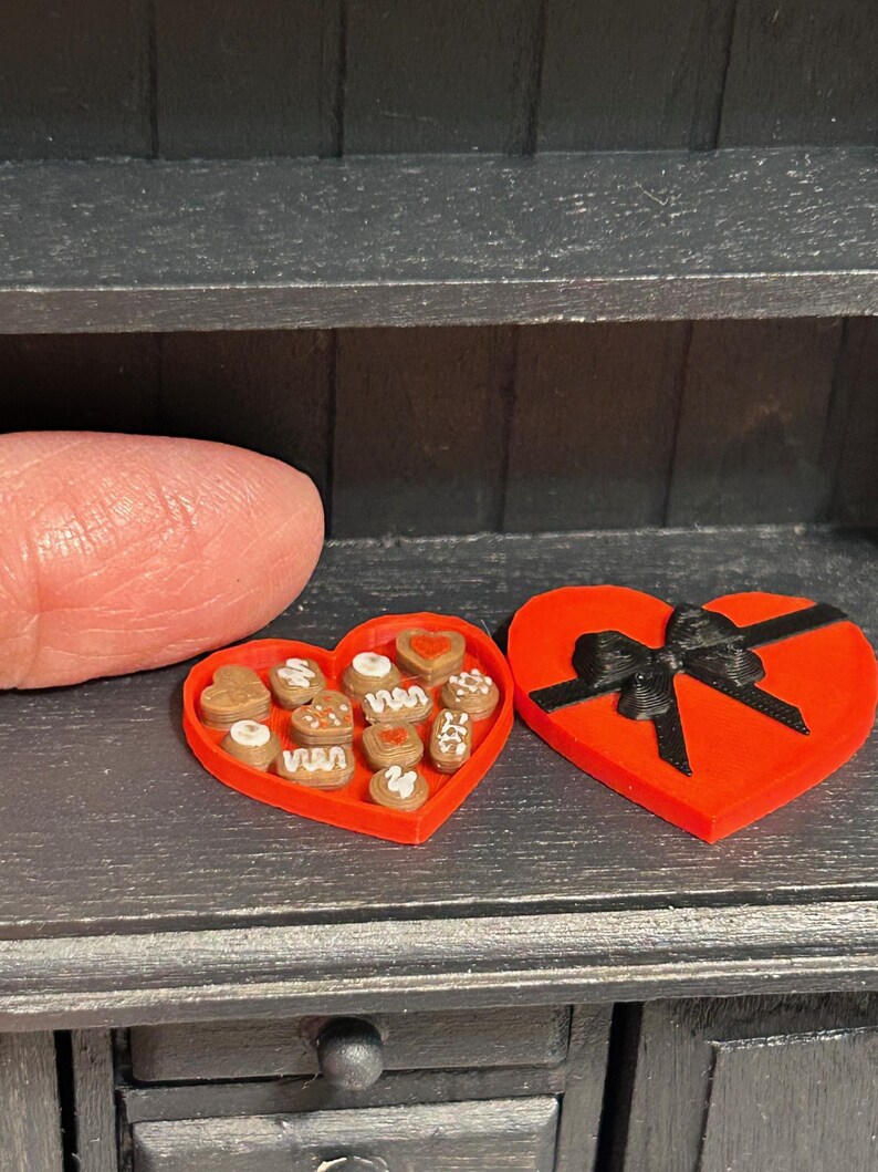 Miniature Heart Shaped Box With Removable Lid | 1:12 Scale - Etsy