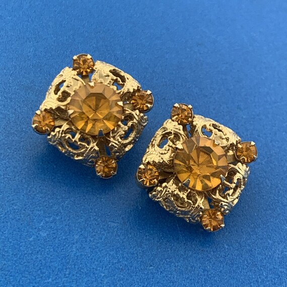 Vintage Gold Tone Amber Rhinestone Filigree Square Fu… - Gem