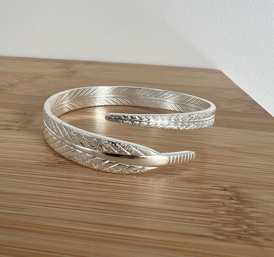 Fine Silver Twisted Womens Feather Leaf Clover Bracelet Bangle ...