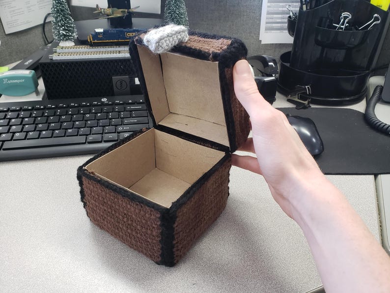 Crochet Minecraft Chest Pattern - Etsy