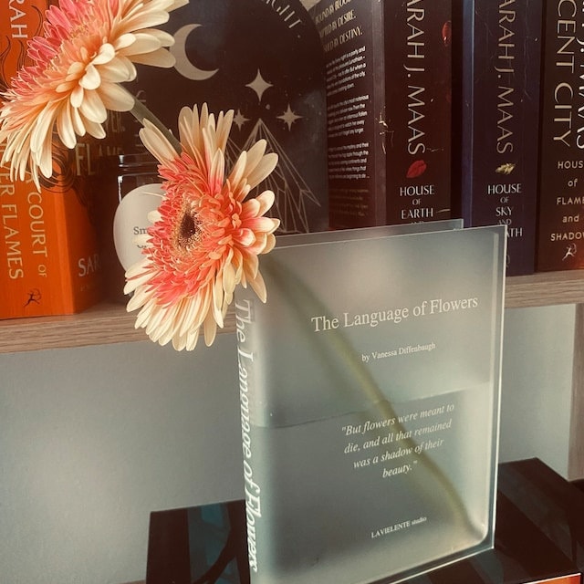 Acrylic Book Vase for Flowers Bookshelf Decor Modern Home Decor for ...