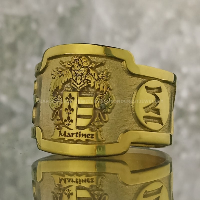 Gold Family Crest - Etsy