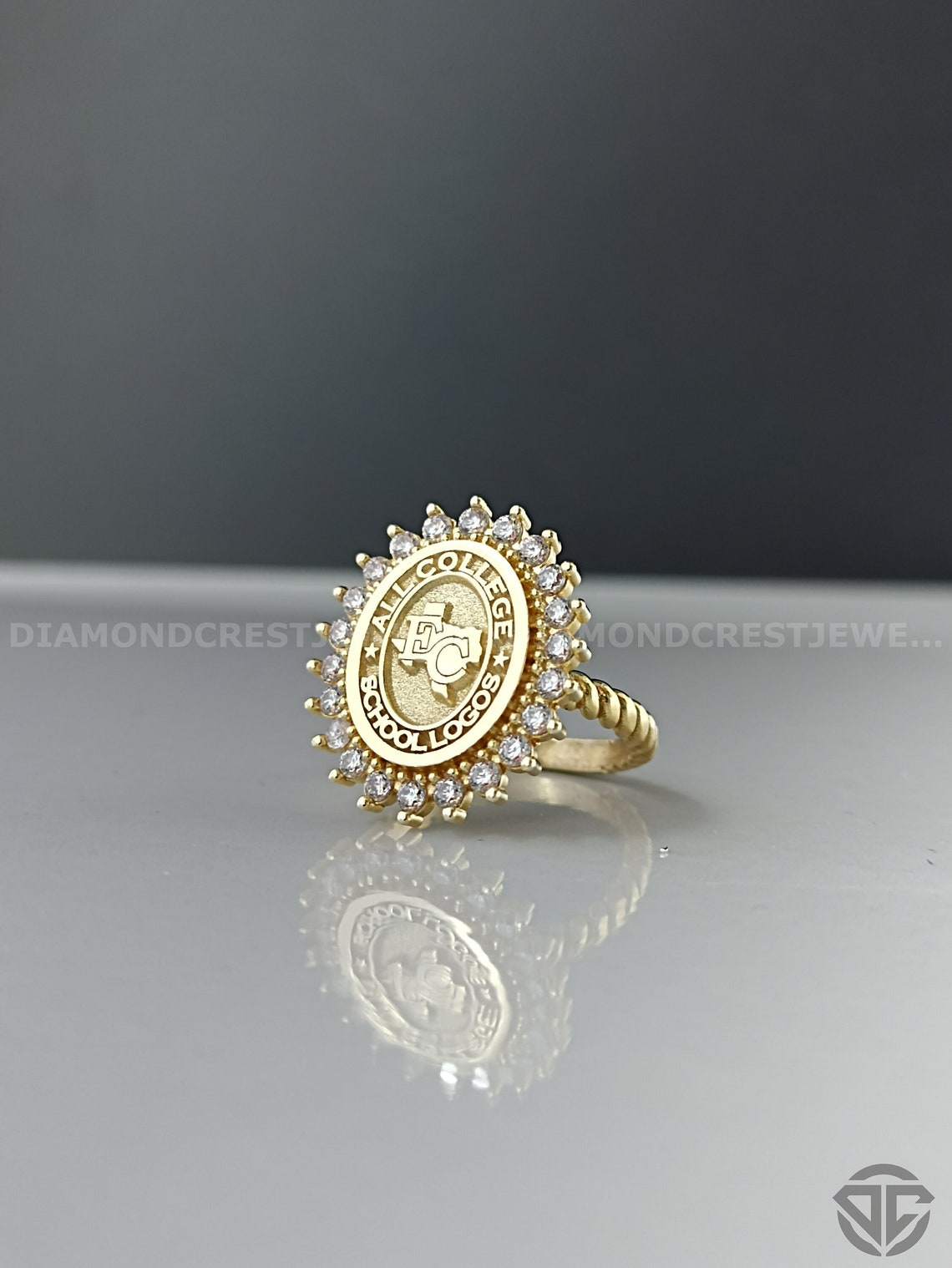 Solid Gold University Ring, Gold College Ring, College Class Ring ...