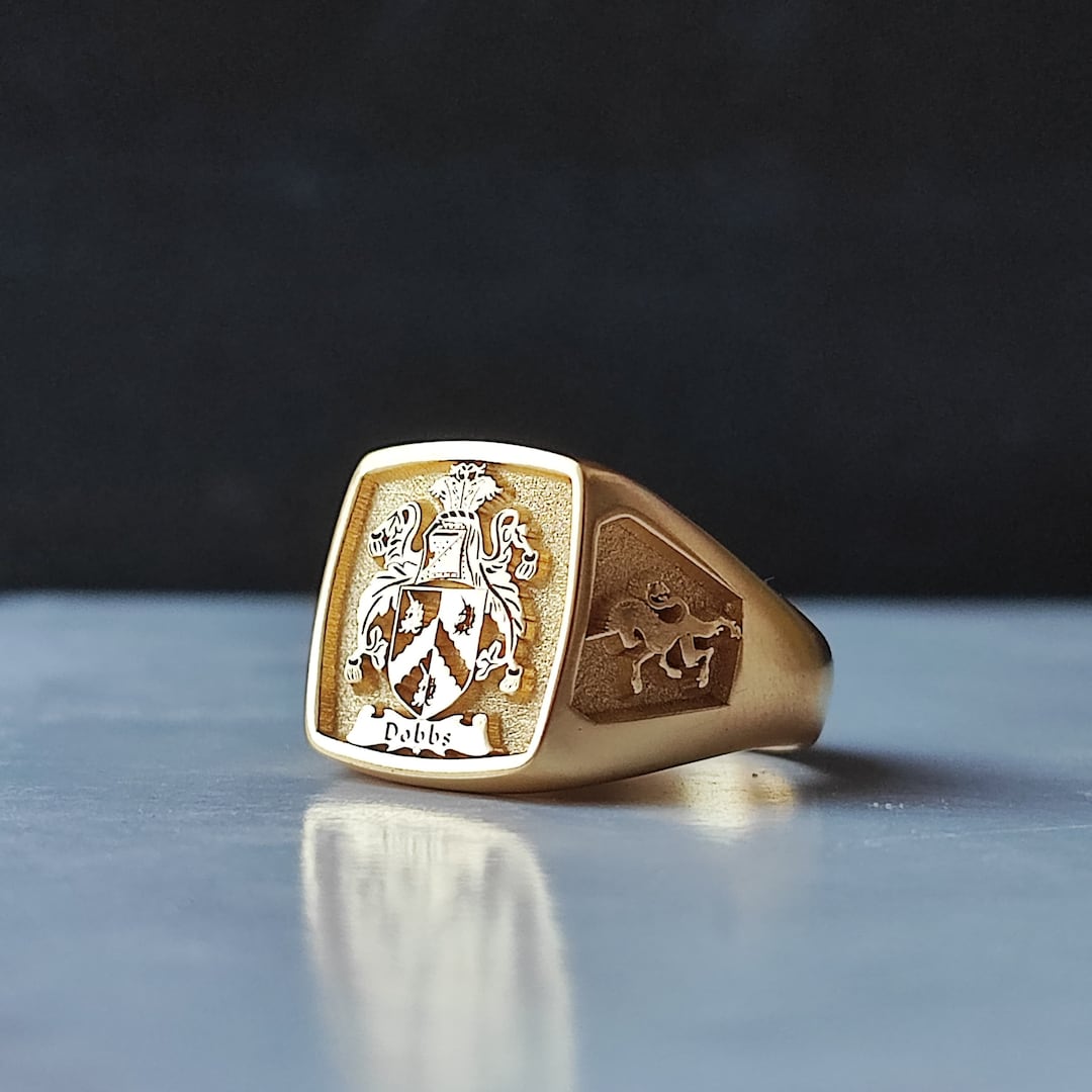 14K Gold Coat of Arms Ring, 14K Gold, Family Crest Rings, Custom Signet ...