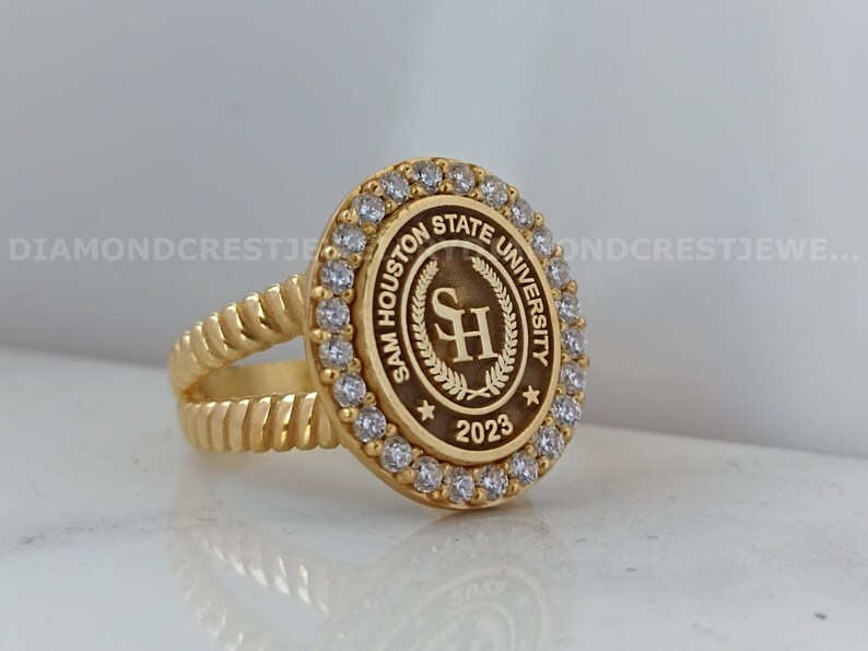 Custom University Rings for Women - Personalized Graduation Gift ...