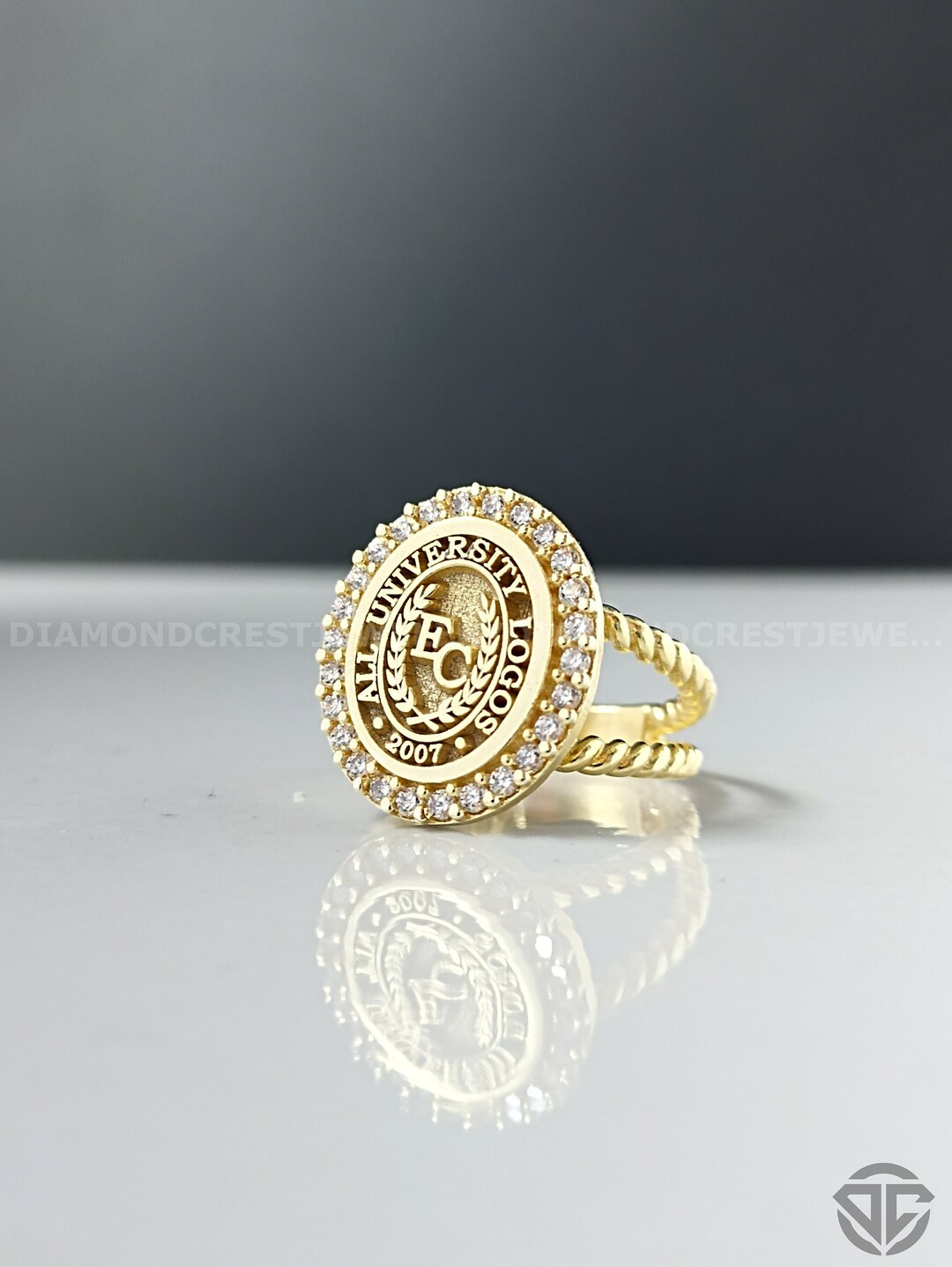 Solid Gold College Class Ring: Personalized University Jewelry - Etsy