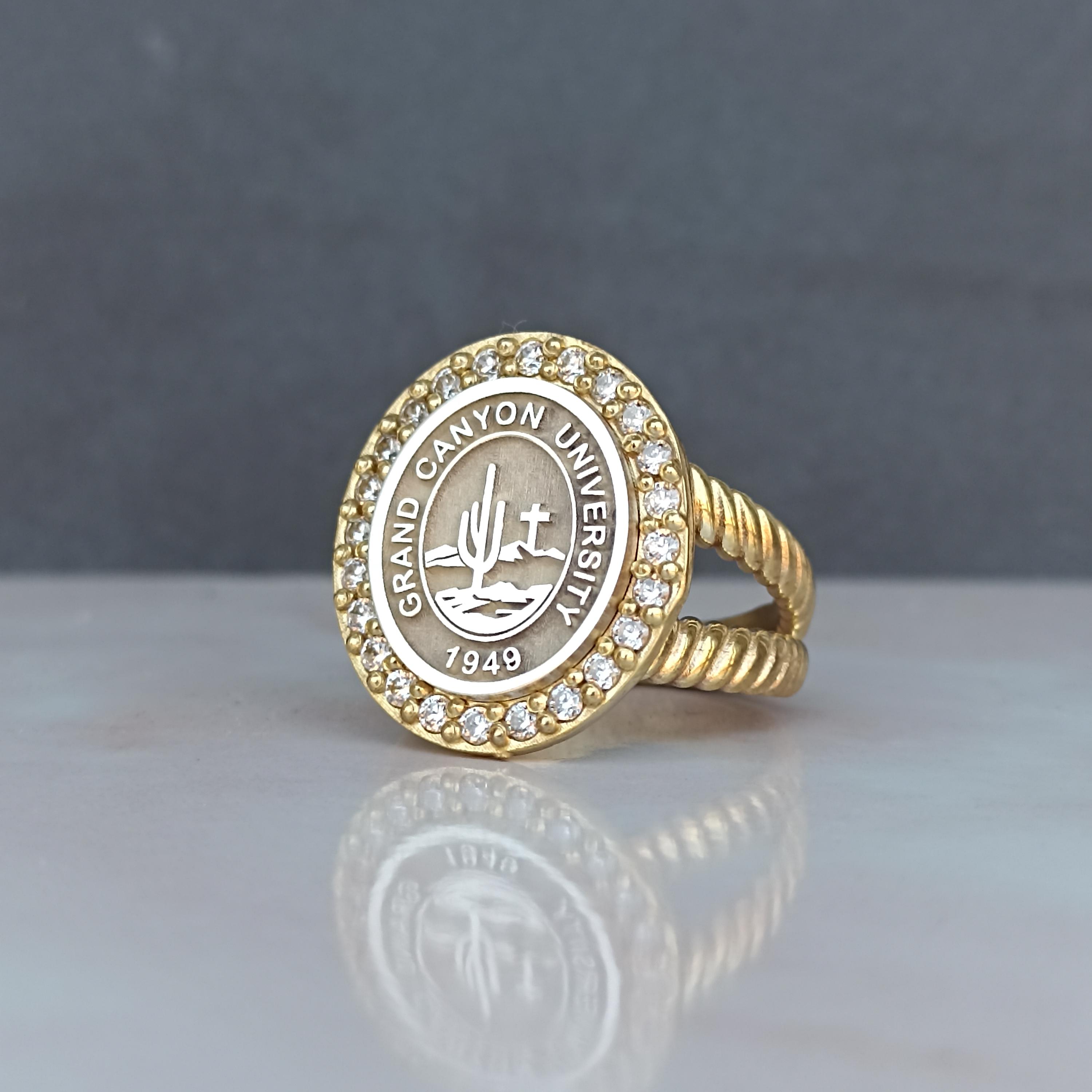 Custom University Rings for Women - Personalized Graduation Gift ...