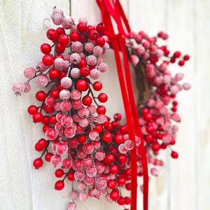 Cascading Red Pink Berry Mini Wreath, Frosted Red Berry for Entry Decor ...