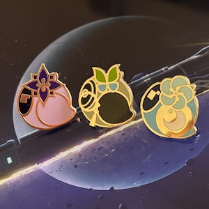 Simulated Universe Star Rail Enamel Pins - Herta, Screwllum, Ruan Mei ...