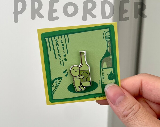 PREORDER: Little Green Man Enamel Pin - GLOWS - Etsy