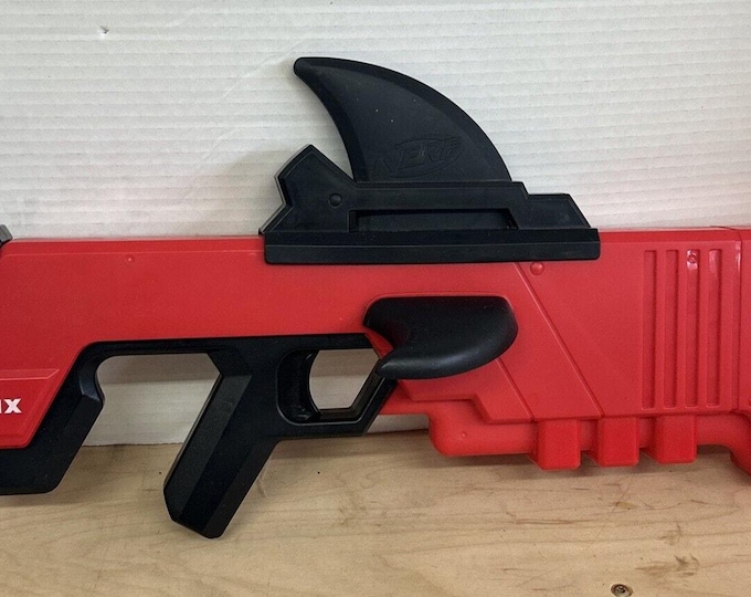 NERF Roblox MM2: Shark Seeker Dart Blaster, Shark-fin Priming, Uses ...