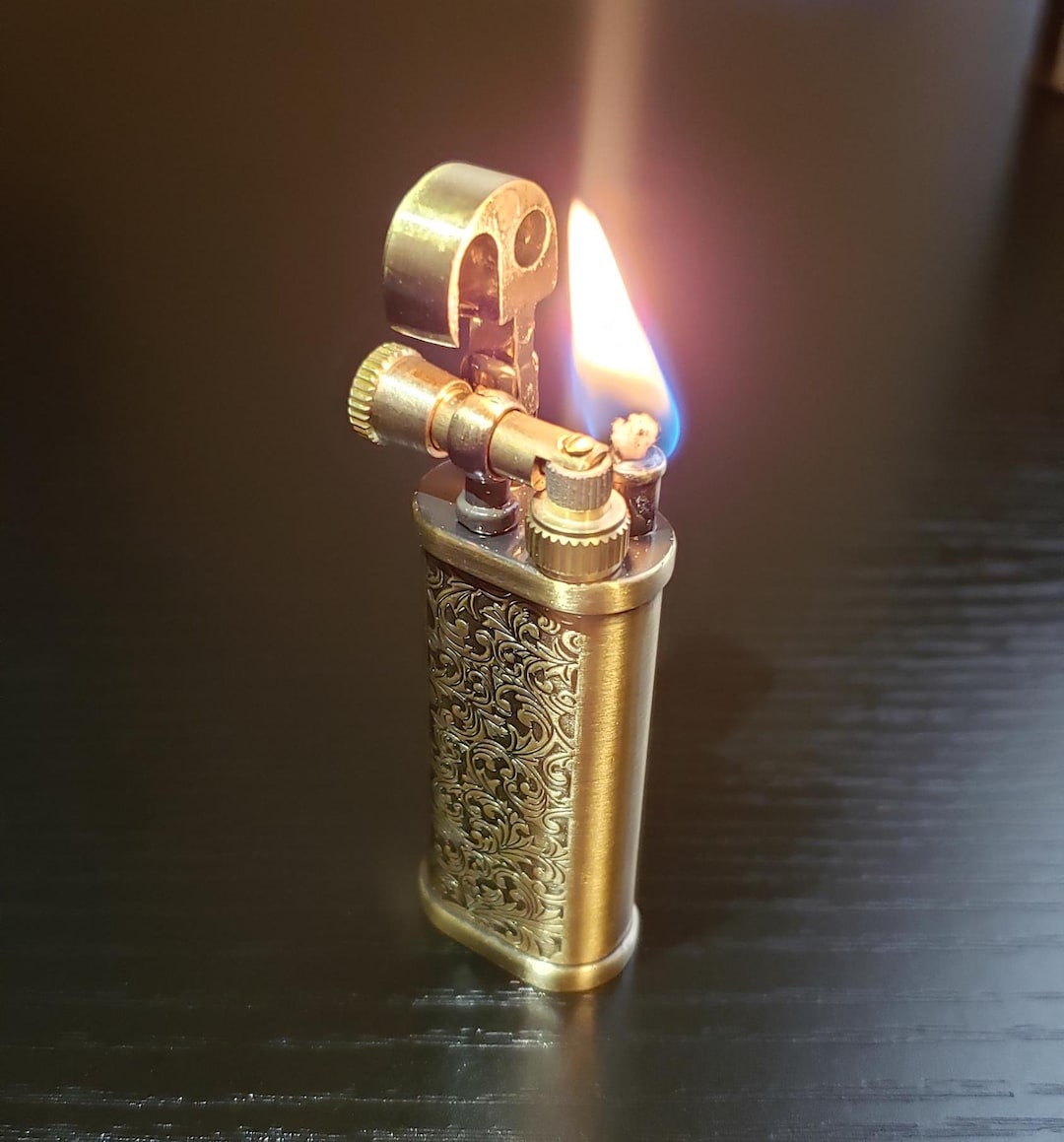Classic Retro Vintage Vibe Lighter - Uses Liquid Lighter Fluid and ...