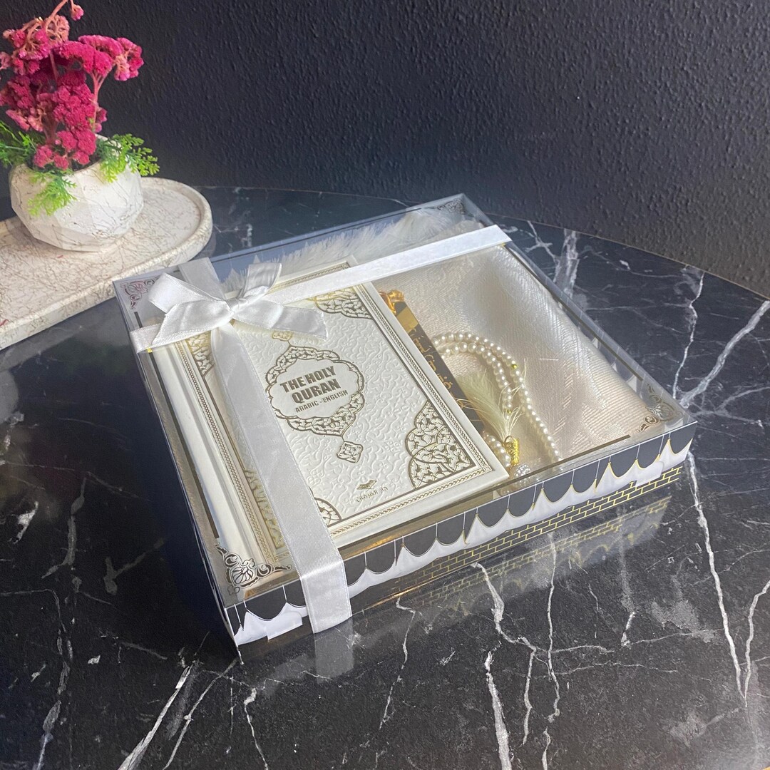 English & Arabic Quran Gift Set, Prayer Rugs Gift Set, English ...