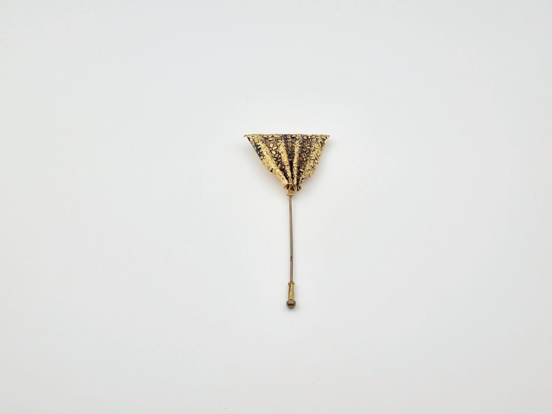 Vintage Hat Pin- Mid Century Hat Pin in Gold With Lovely Flower Decor ...