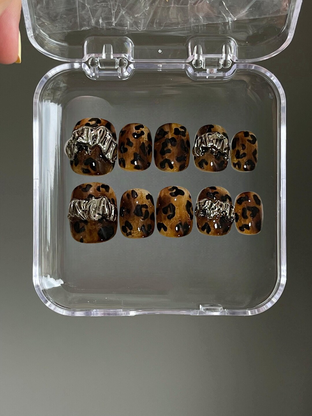 Silver Chrome Tortoise Shell Nails / Hand Painted Nail /custom Press on ...