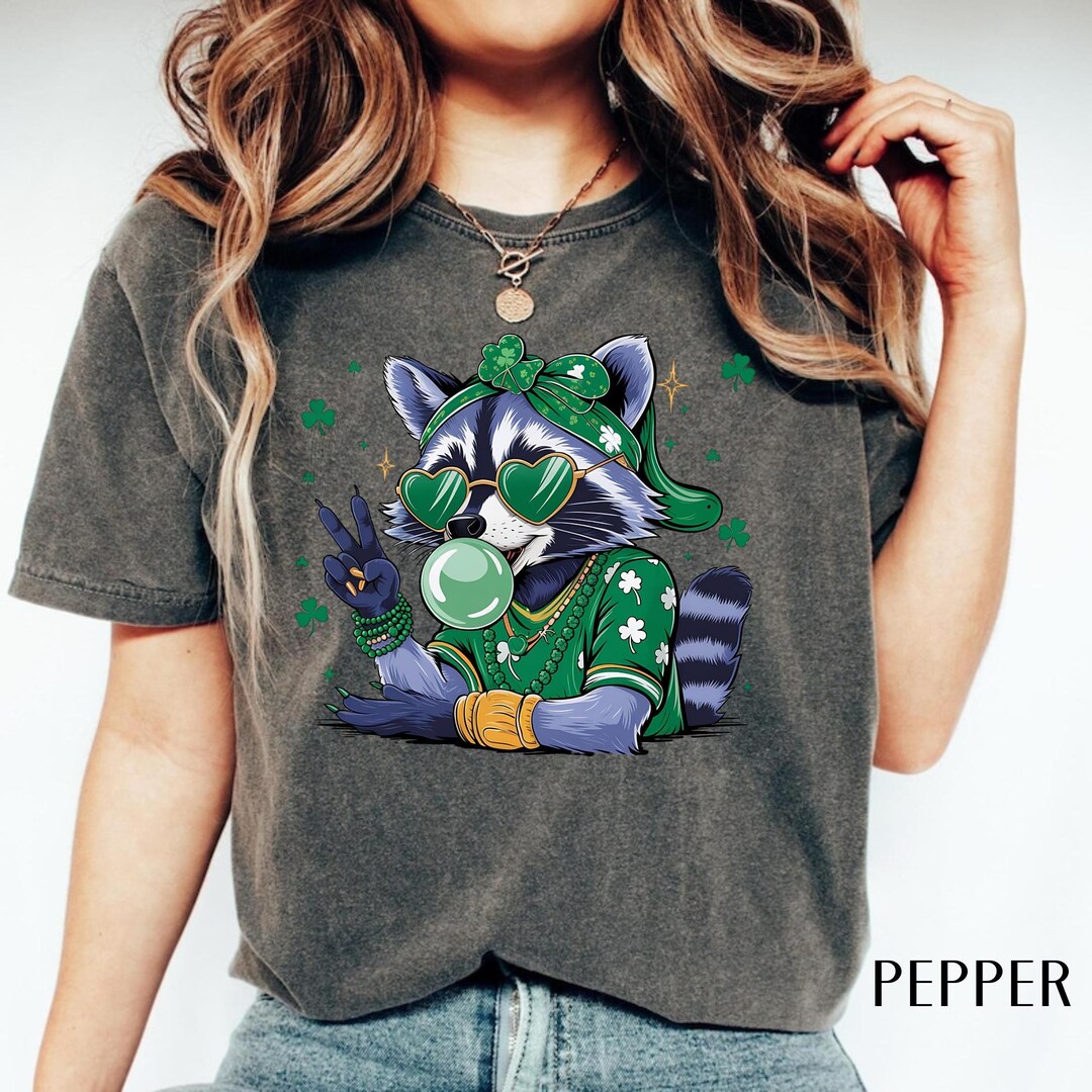 St. Patrick's Day Raccoon Shirt, Cute Irish Lucky Clover Tee, Funny St ...