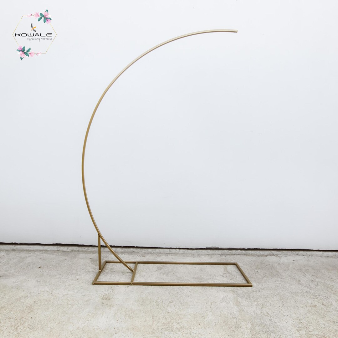 Chandelier Frame/ Metal Wedding Arch/ Chandelier Stand/ Background ...