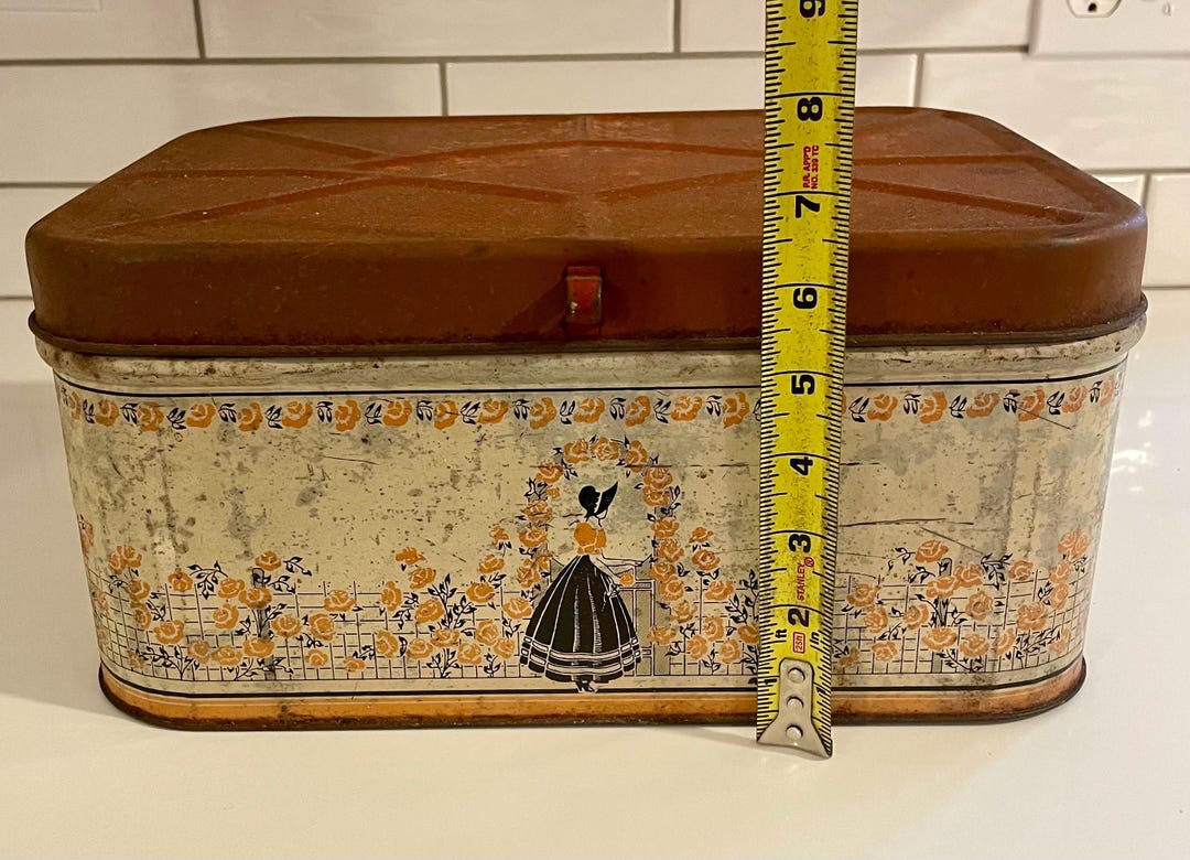 Vintage Red and White Bread Box With Victorian or Amish Bonnet Lady - Etsy