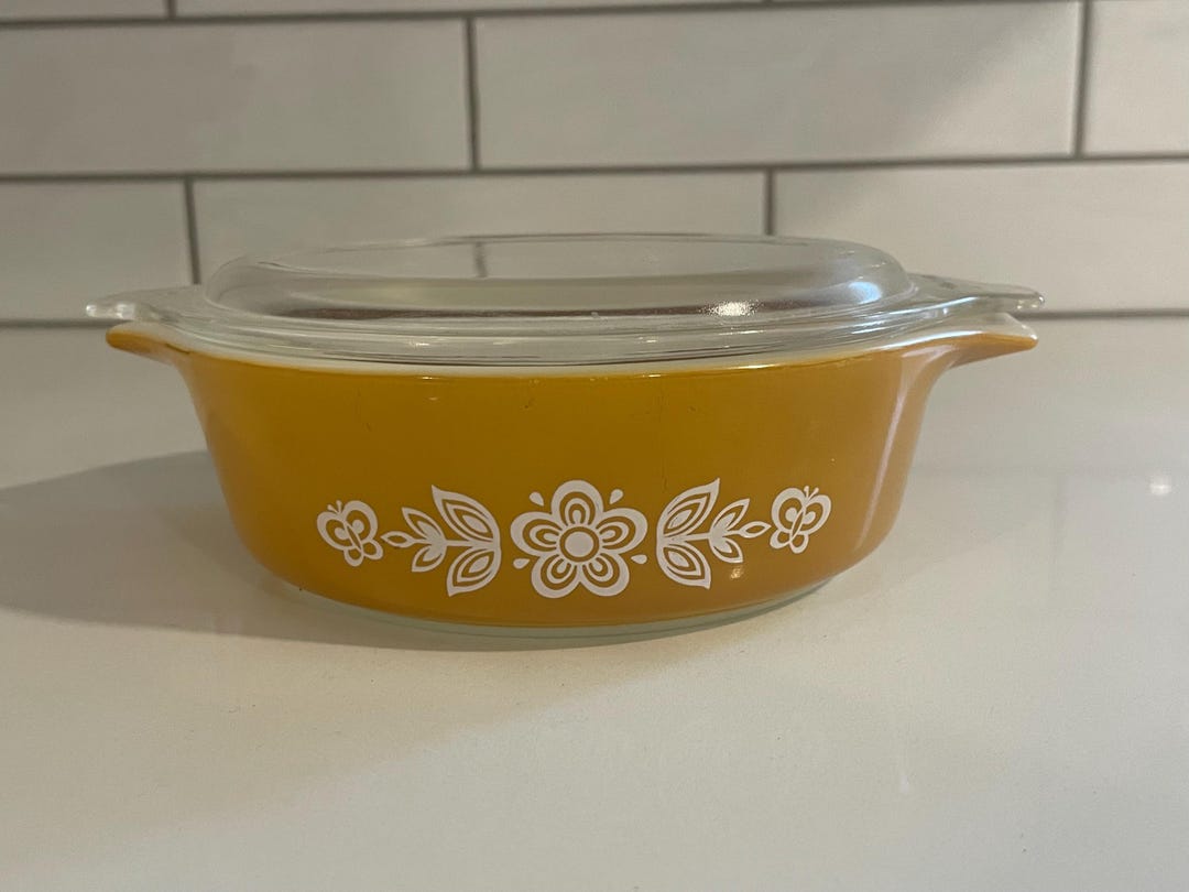Vintage Pyrex Butterfly Gold Casserole Dish 471 - Etsy