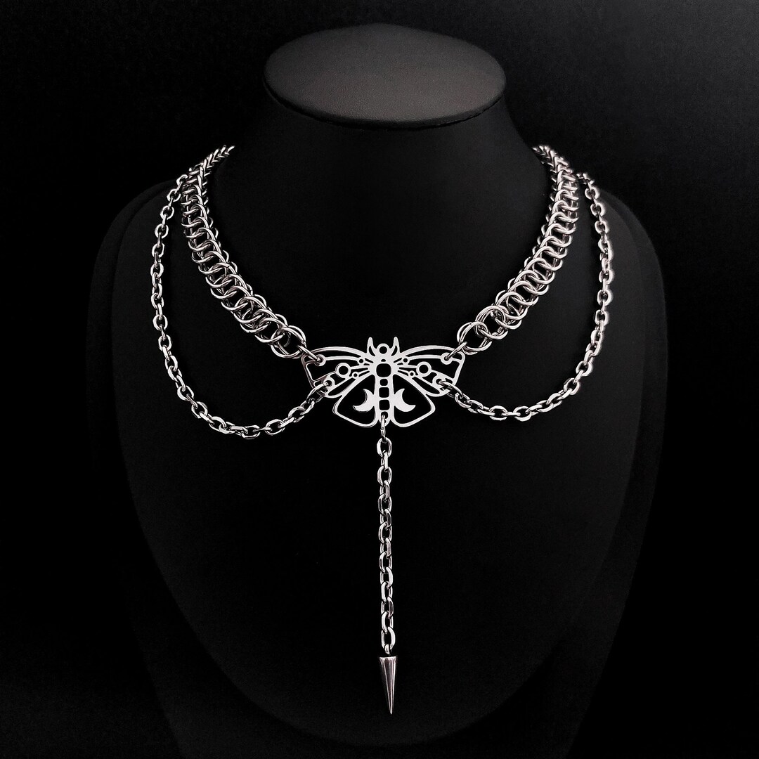 Half-persian Chainmail and Chains Choker Necklace With Butterfly and ...
