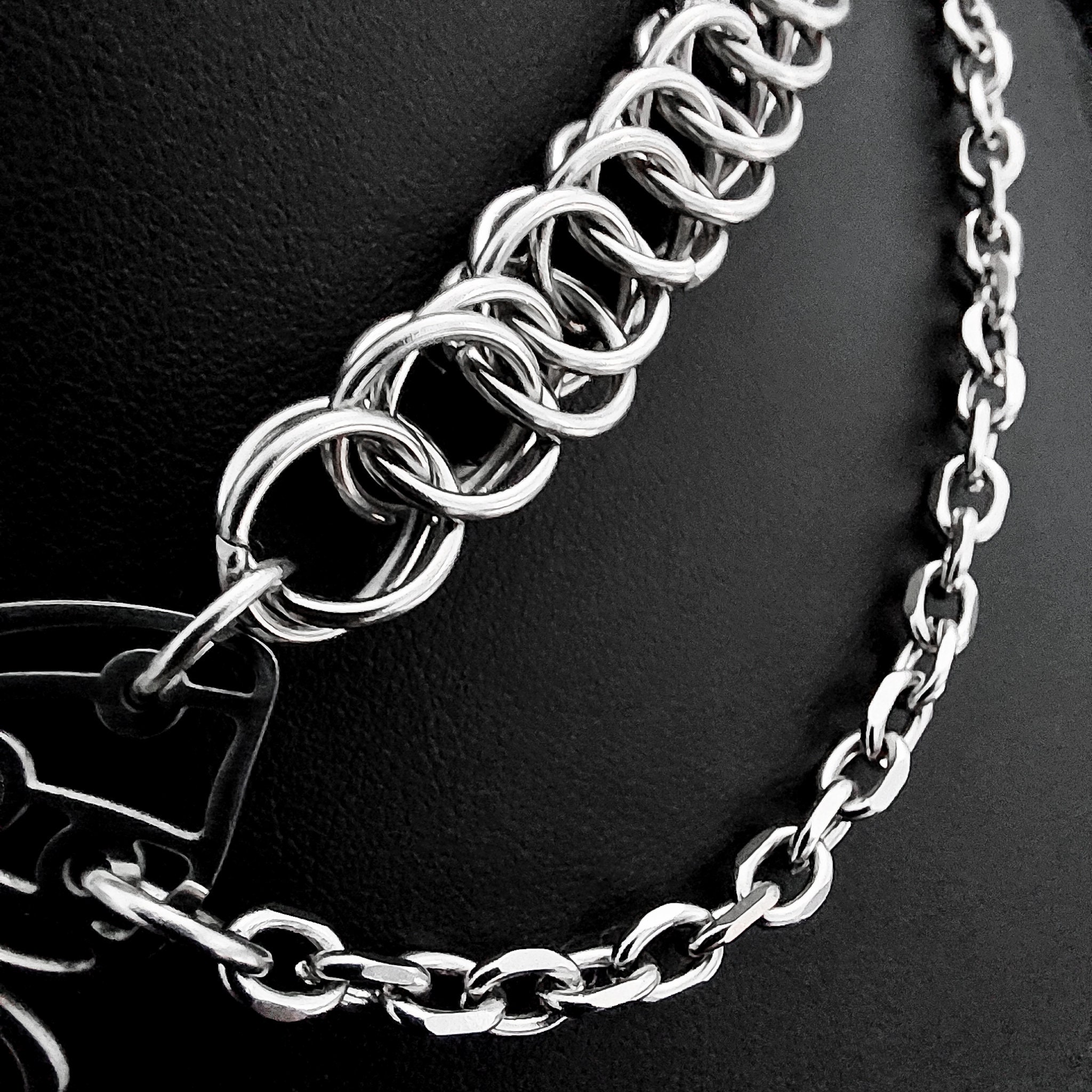 Half-persian Chainmail and Chains Choker Necklace With Butterfly and ...