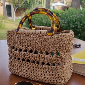 The Lucia - Handmade Raffia Tortoise Shell Top Handle Crochet Bag, Boho ...