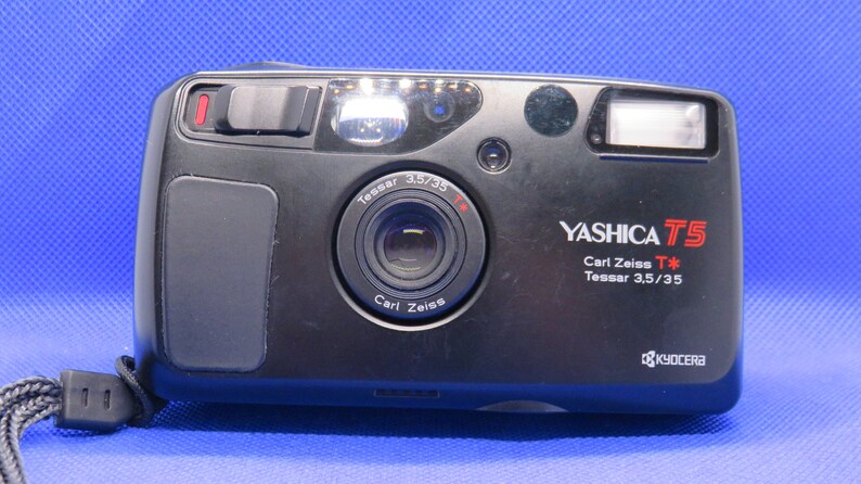Vintage Retro Yashica T5 Top Camera 35mm Point Shoot Camera Compact Analog Camera Christmas Gift ...