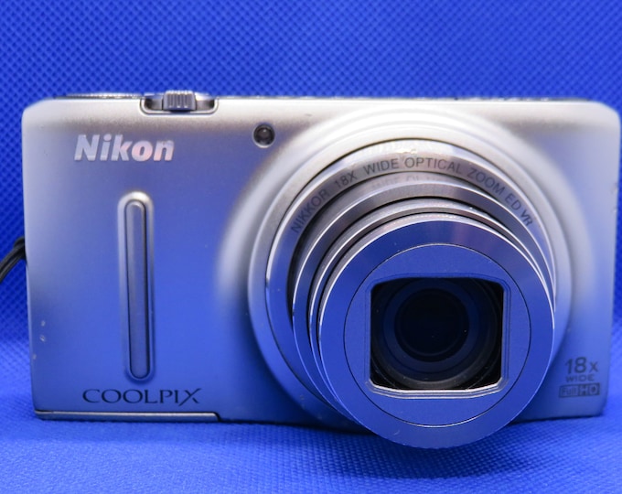 Vintage Retro Y2K Nikon Coolpix S9400 18.1 MP Digital Color Top Camera ...