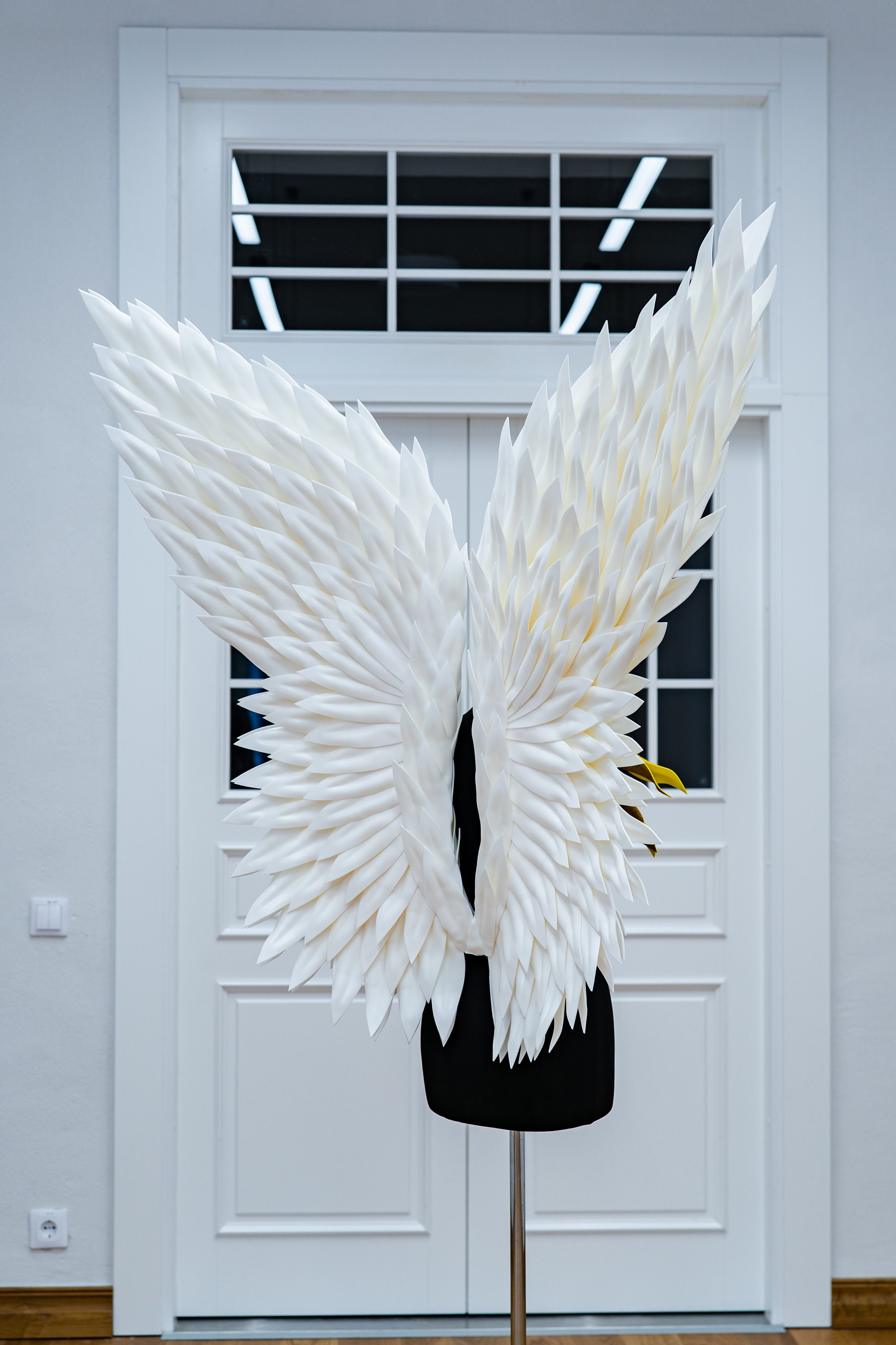 White Angel Wings Costume, Halloween Costume, Articulated Wings ...