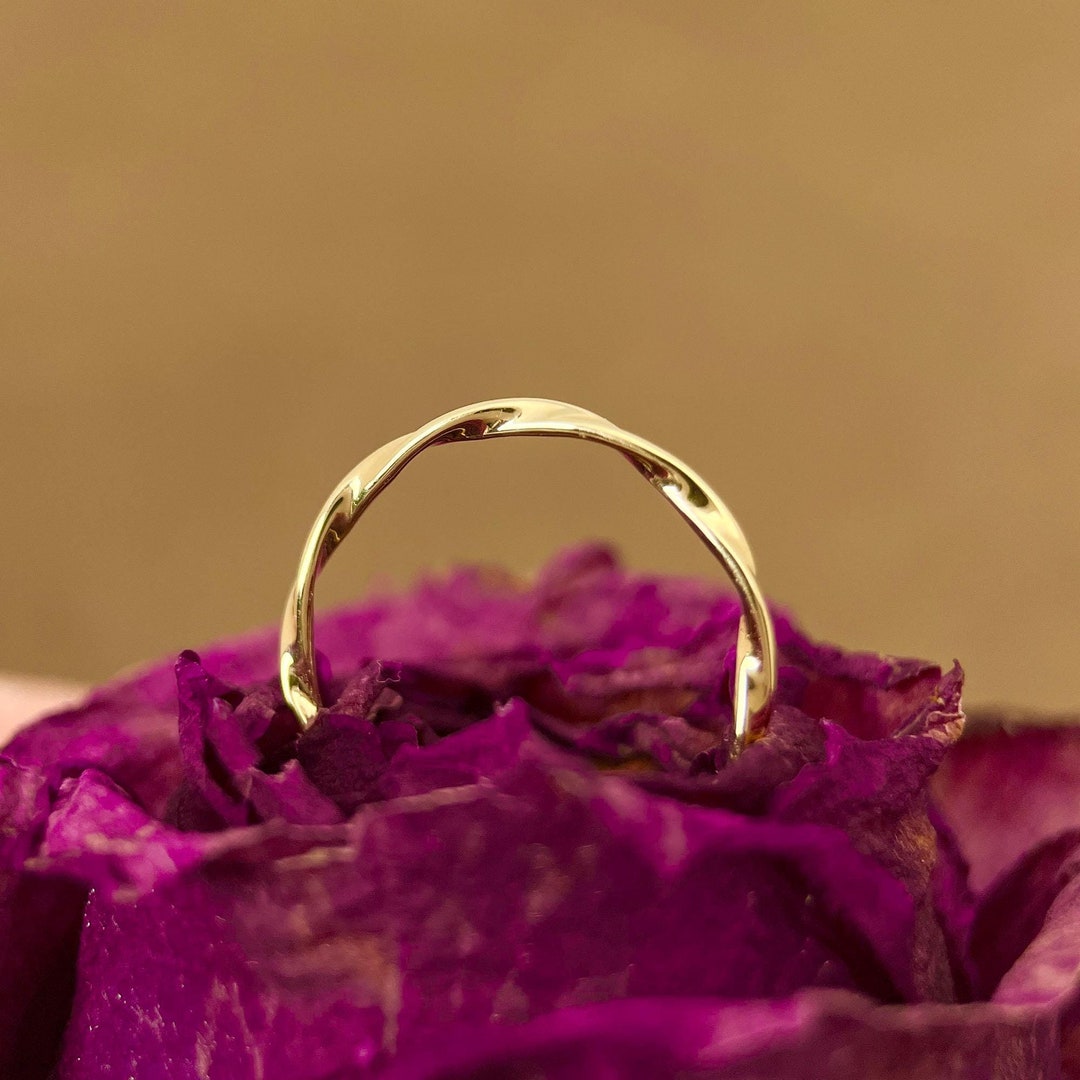 14K Solid Gold Twist Dainty Thin Ring Band, 14K Yellow Gold Wave ...