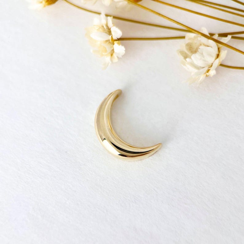 9K Solid Gold Simple Moon Pendant, Dianty Minimalist Moon Jewelry ...