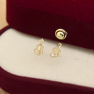 14K Solid Gold Music Note Violin Stud Earrings, Yellow Gold Dainty ...
