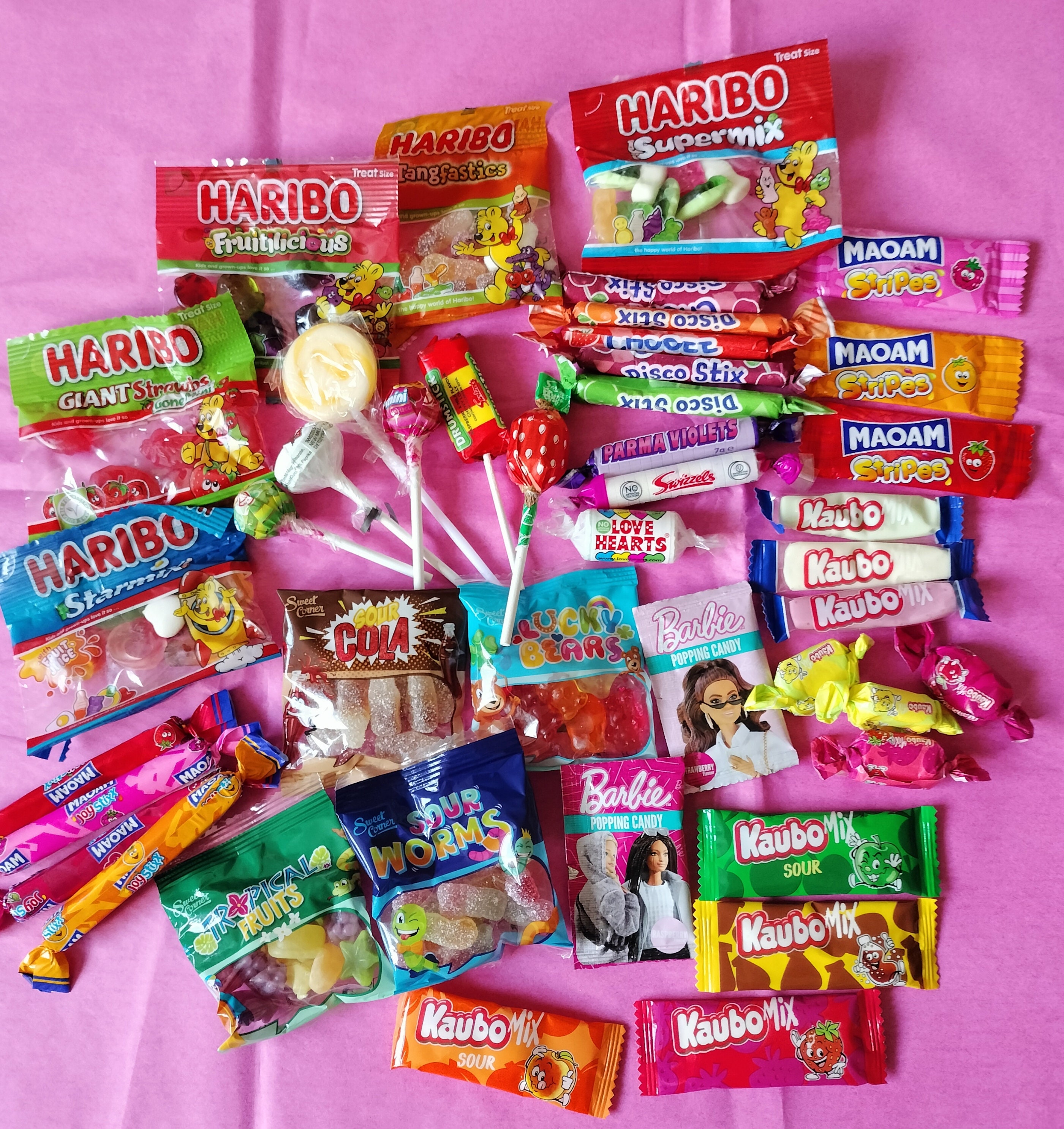 Budget Kids Ready Made Party Bags Pre Filled Loot Bags Favours Prizes ...