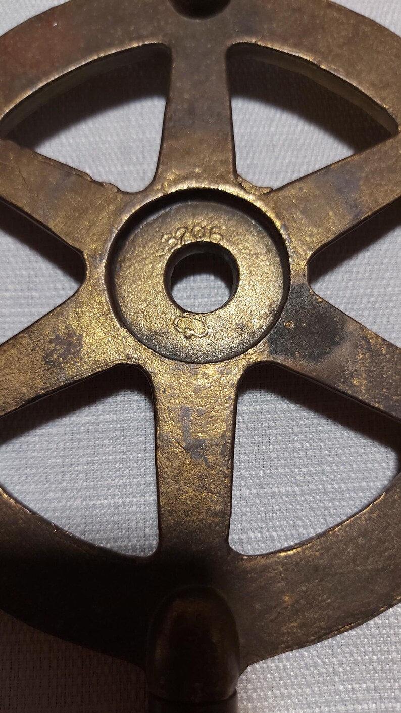 Vintage 12 Inch Six Handled Brass Copper and Wood Boat Wheel Wood ...