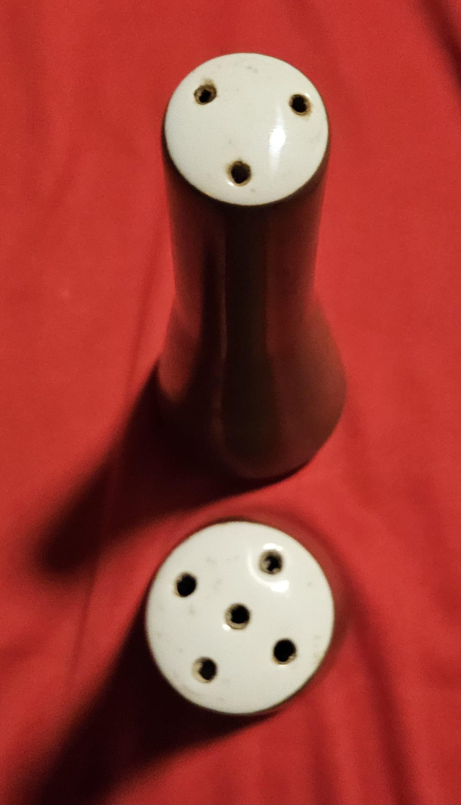 Vintage Mid Century Modern Retro Salt and Pepper Shakers Tall Taper ...