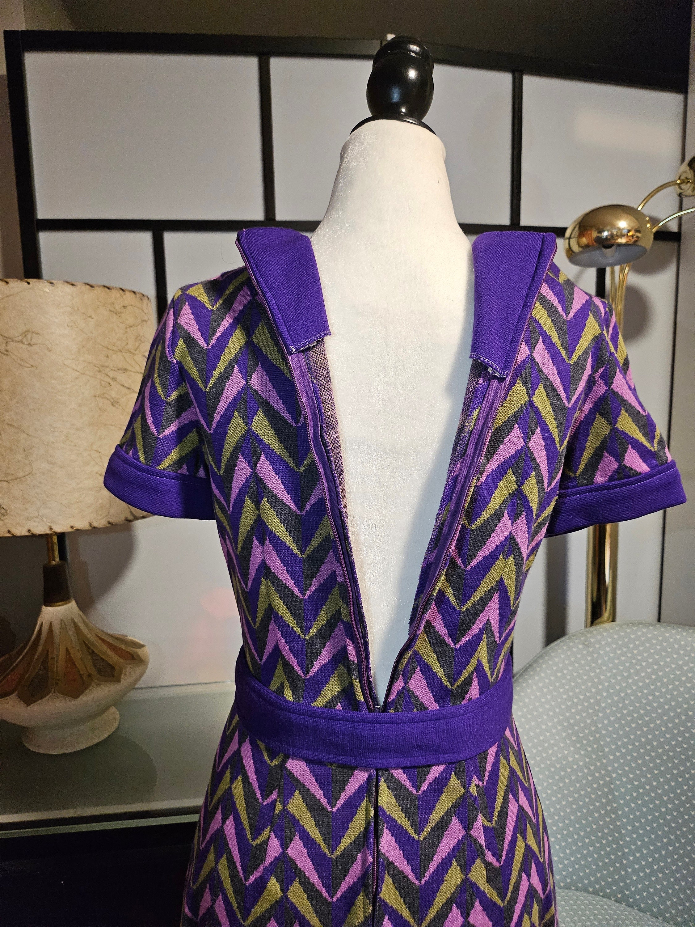 1970's Vintage Mod Retro Madmen Groovy Go-go Mini Dress Purple Green ...