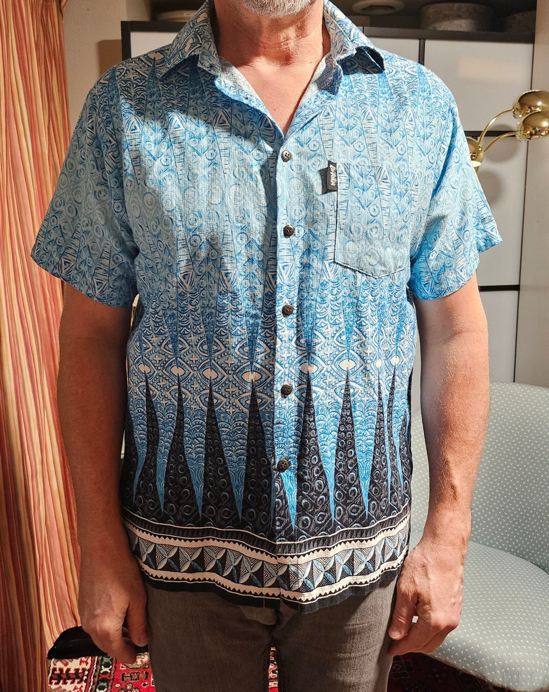 Vintage 1980s Men's L Kai-veikau Fiji Button Down Vintage Blue ...